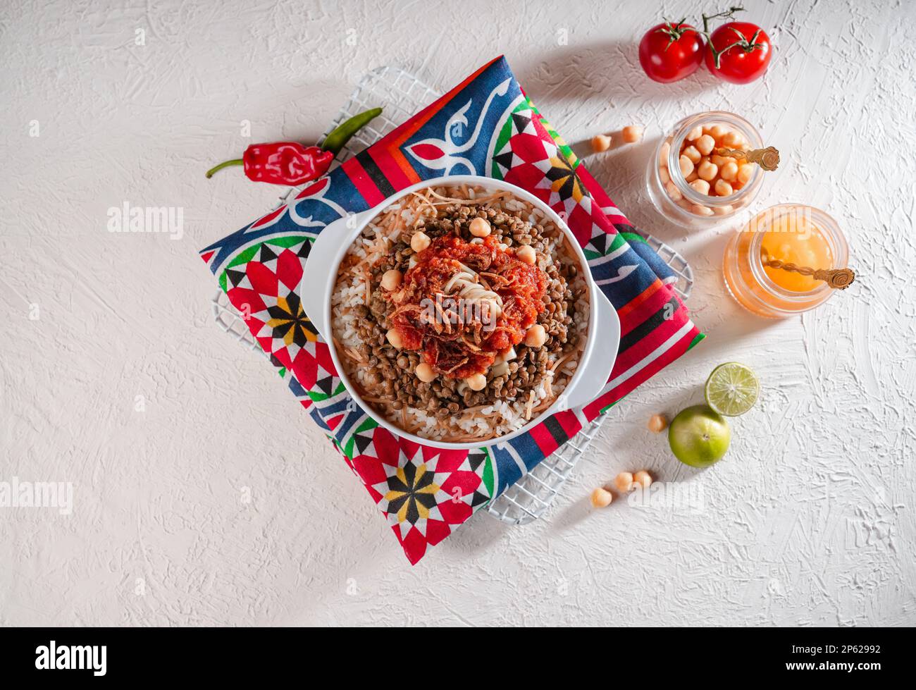 Egyptian Koshary images, Traditional Egyptian food, Delicious Koshary ...