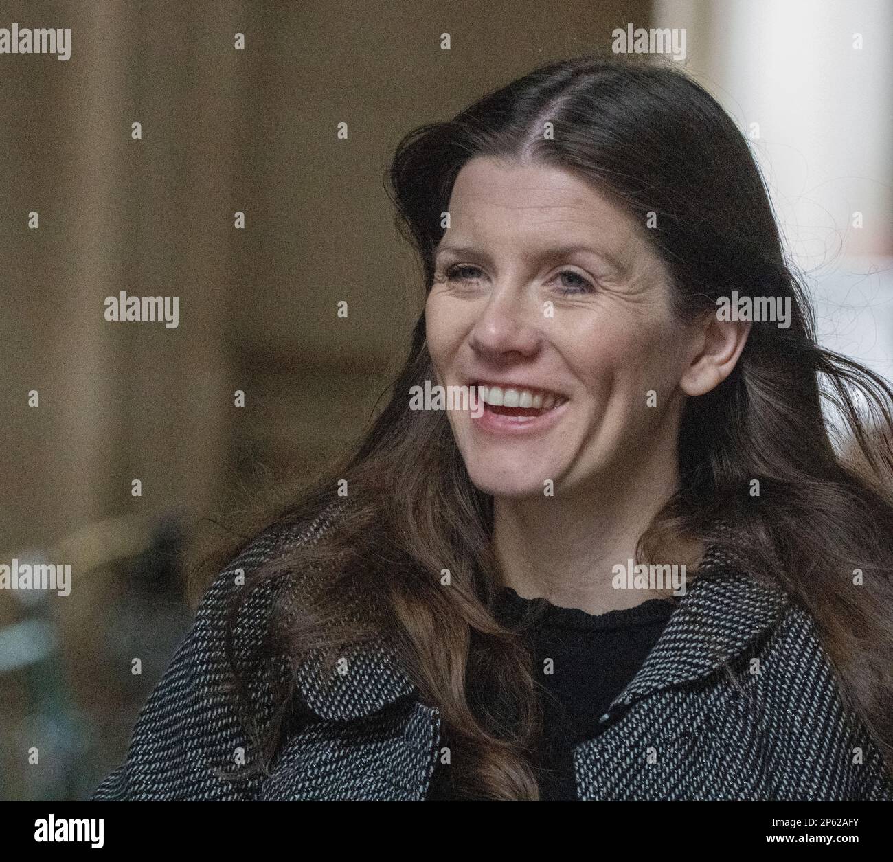 Science innovation and technology secretary hi-res stock photography ...