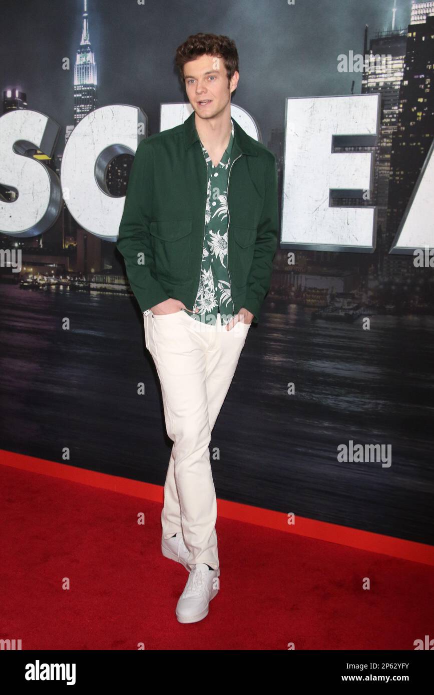 Jack quaid scream hi-res stock photography and images - Alamy