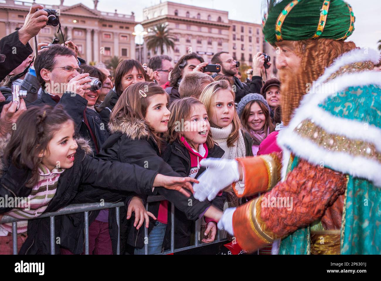 People receiving the Magi, evening before the MagiÂ´s day,Barcelona ...