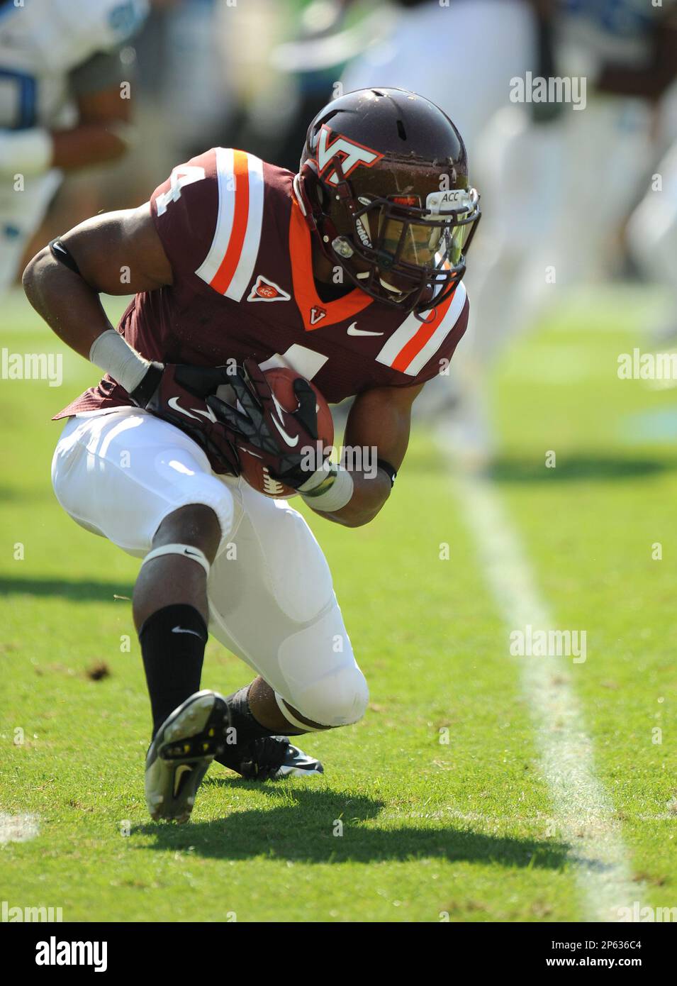 Virginia Tech Hokies JC Coleman (4) in action during a game against ...