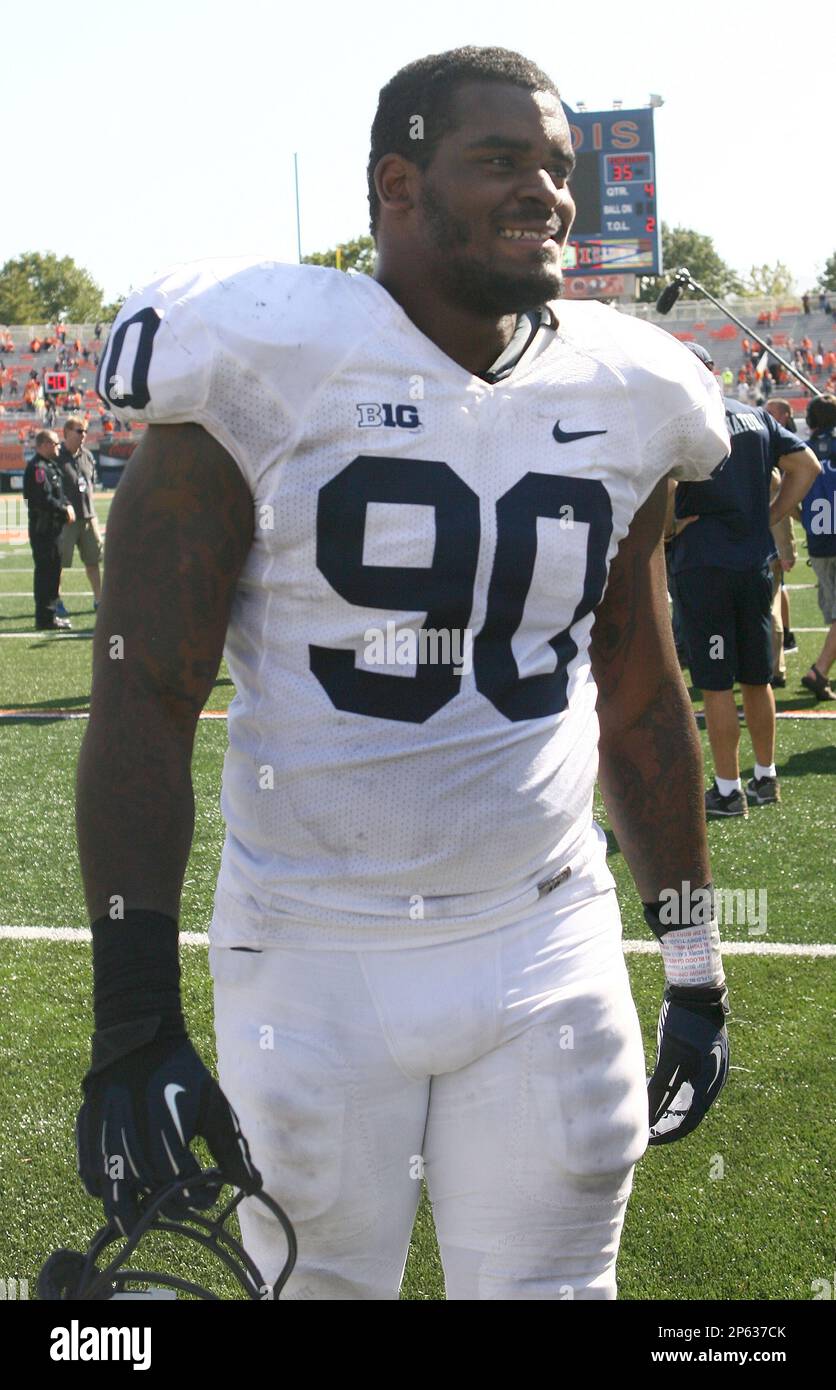 Penn State Nittany Lions Sean Stanley (90) in action during a game ...