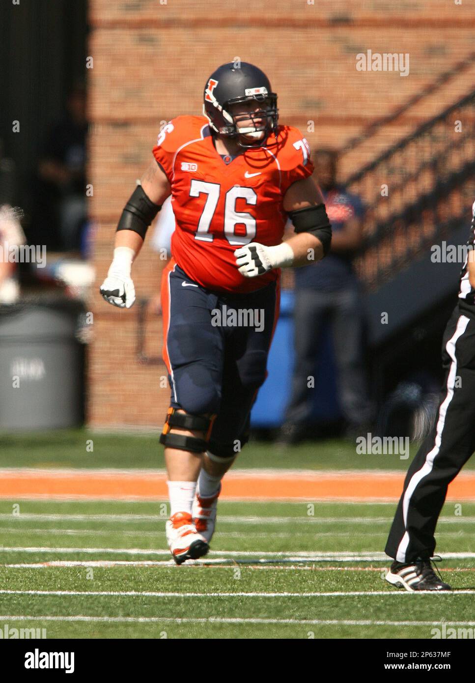 Illinois Illini Graham Pocic (76) in action during a game against Penn ...