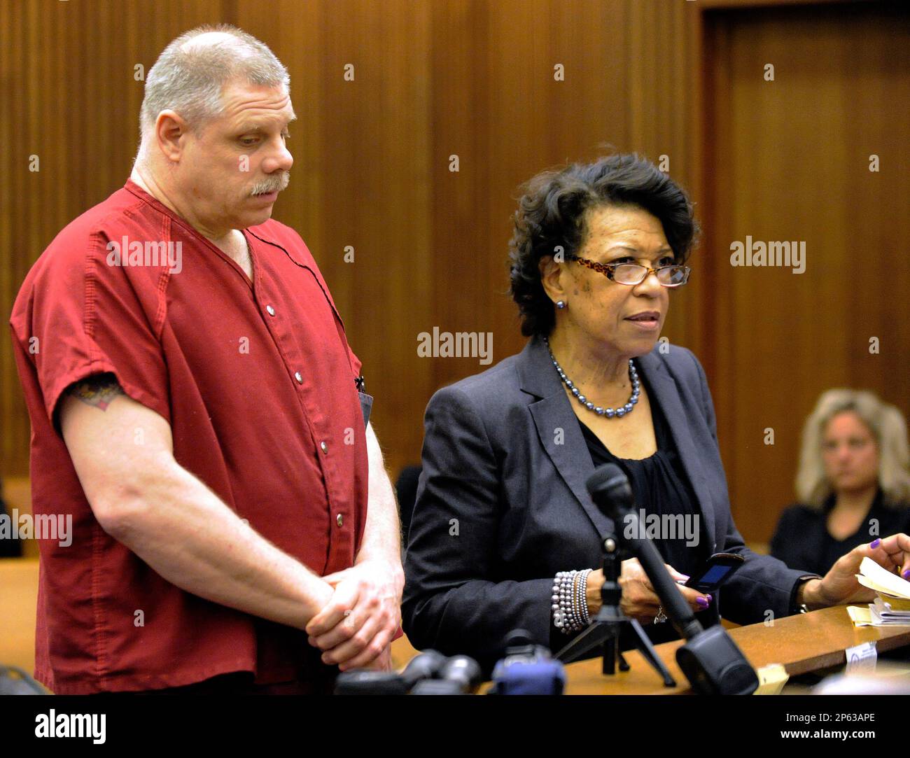 Joe Gentz and defense attorney Susan Reed stand before Judge Vonda ...