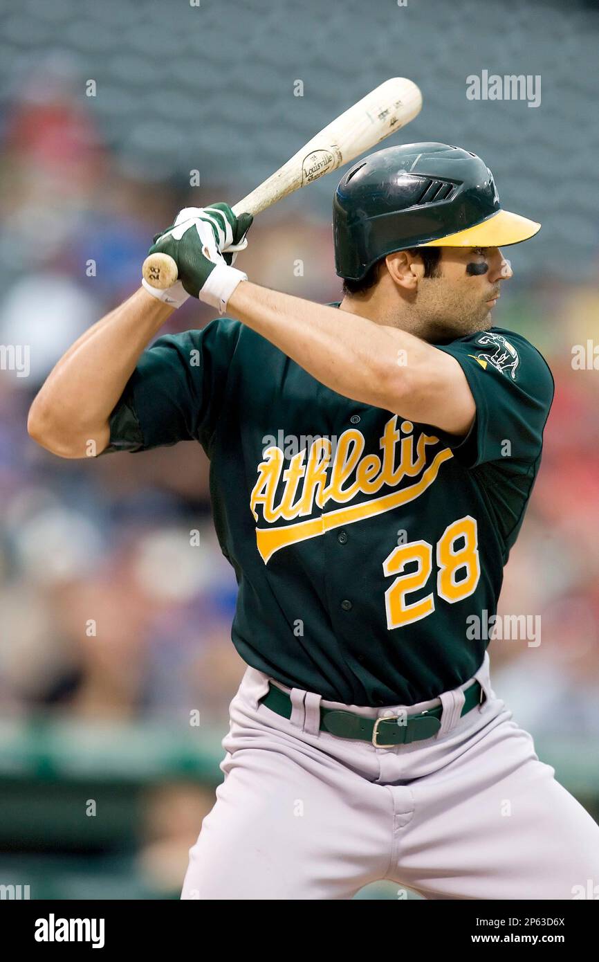 Oakland Athletics outfielder Conor Jackson (28) at bat against the ...