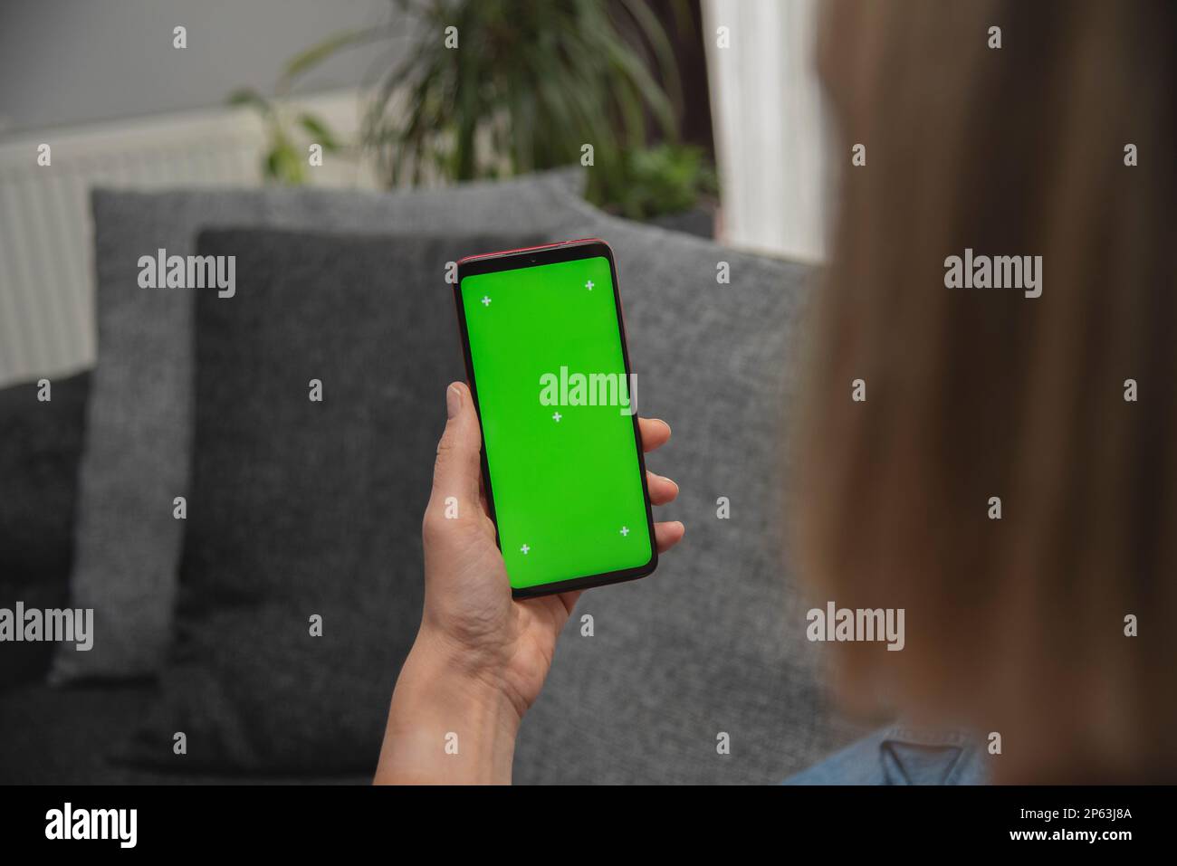 Smartphone with Green Chroma Key Screen Stock Photo - Alamy