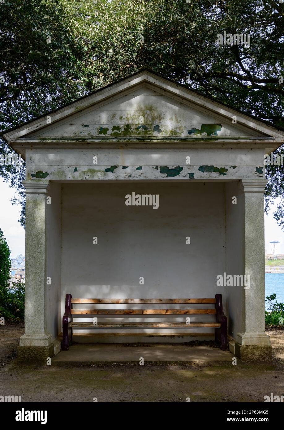Victorian grotto hi-res stock photography and images - Alamy