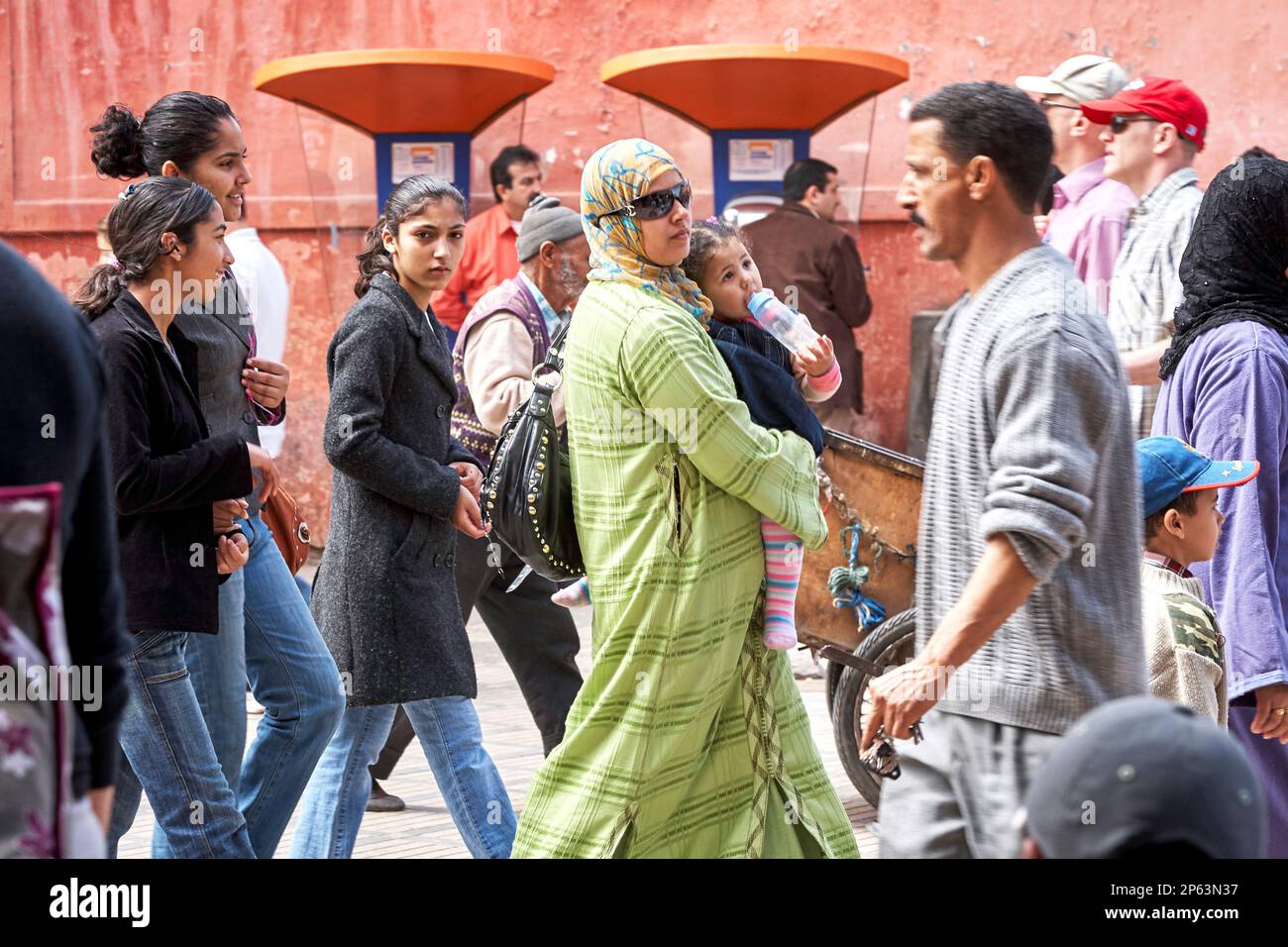 Morocco, Marrakech street photography, everyday life around the city ...