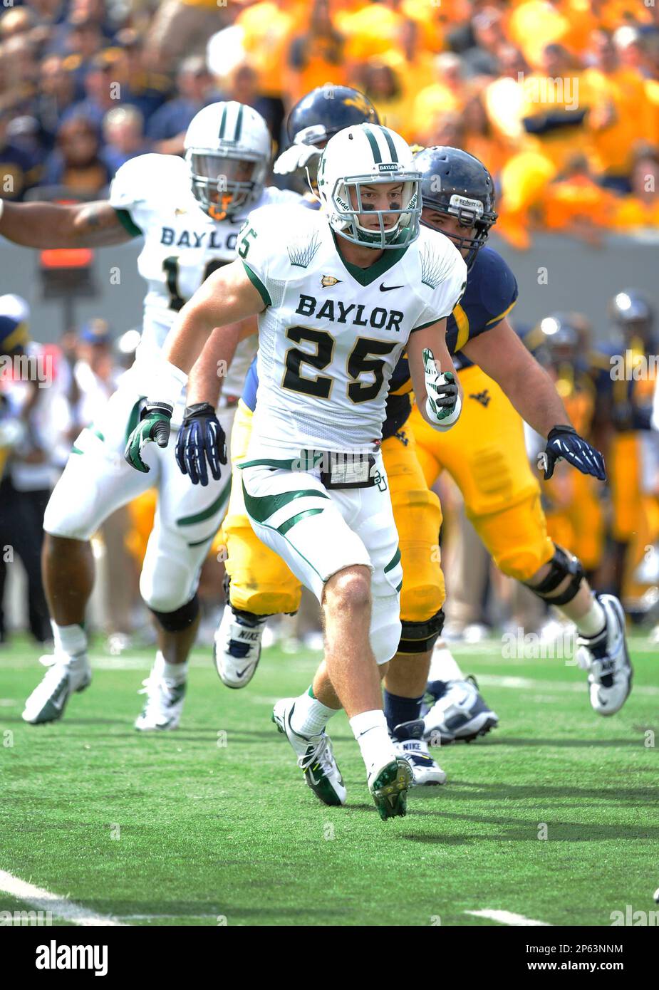 Baylor Bears Sam Holl (25) in action during a game against the West ...