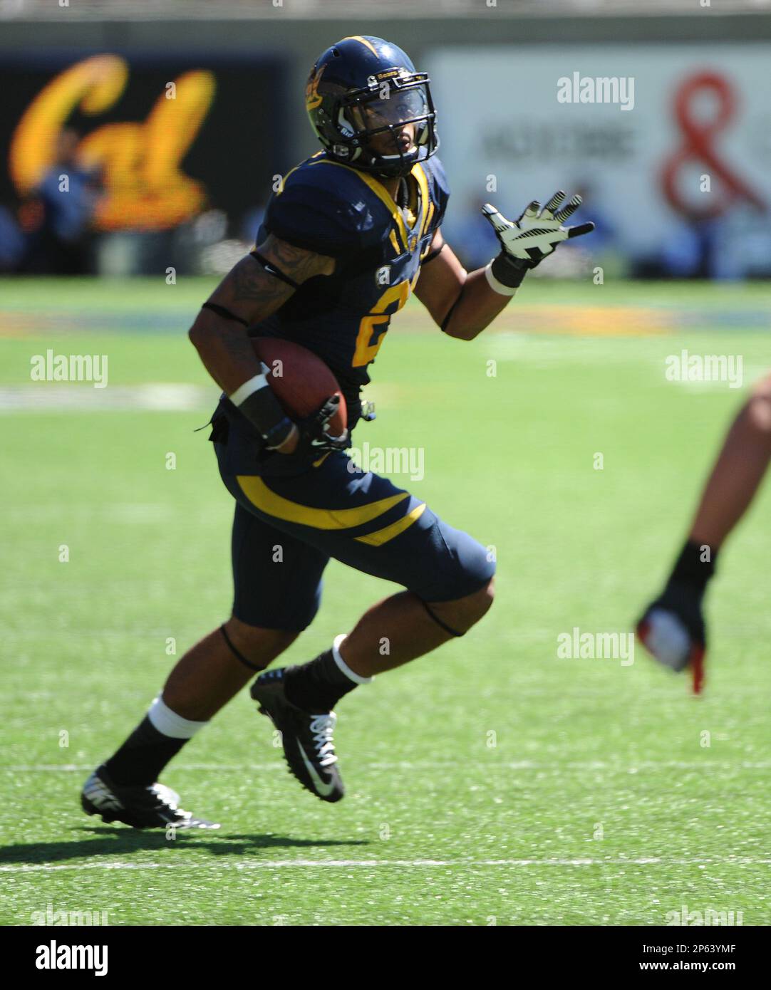 California Golden Bears Keenan Allen (21) in action during a game ...