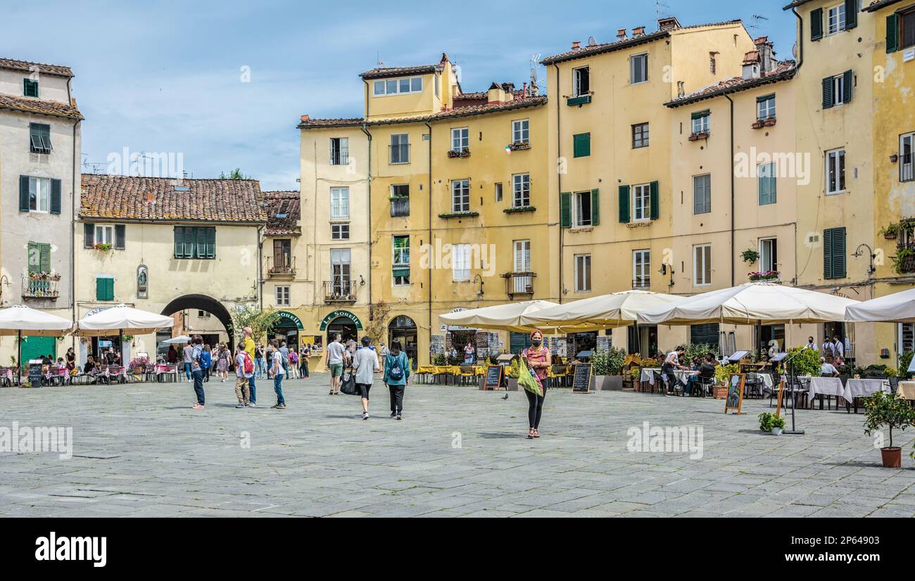 amphiteatre square in the historic center of Lucca town, Tuscany region ...