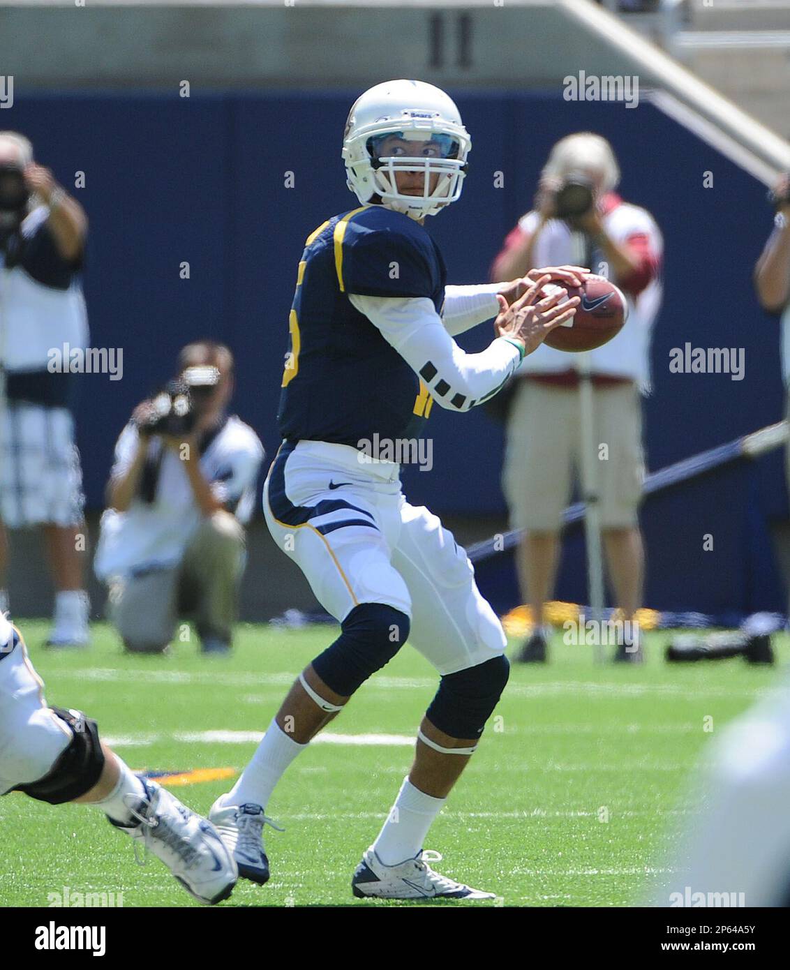 California Golden Bears Zach Maynard (15) during a game against the ...