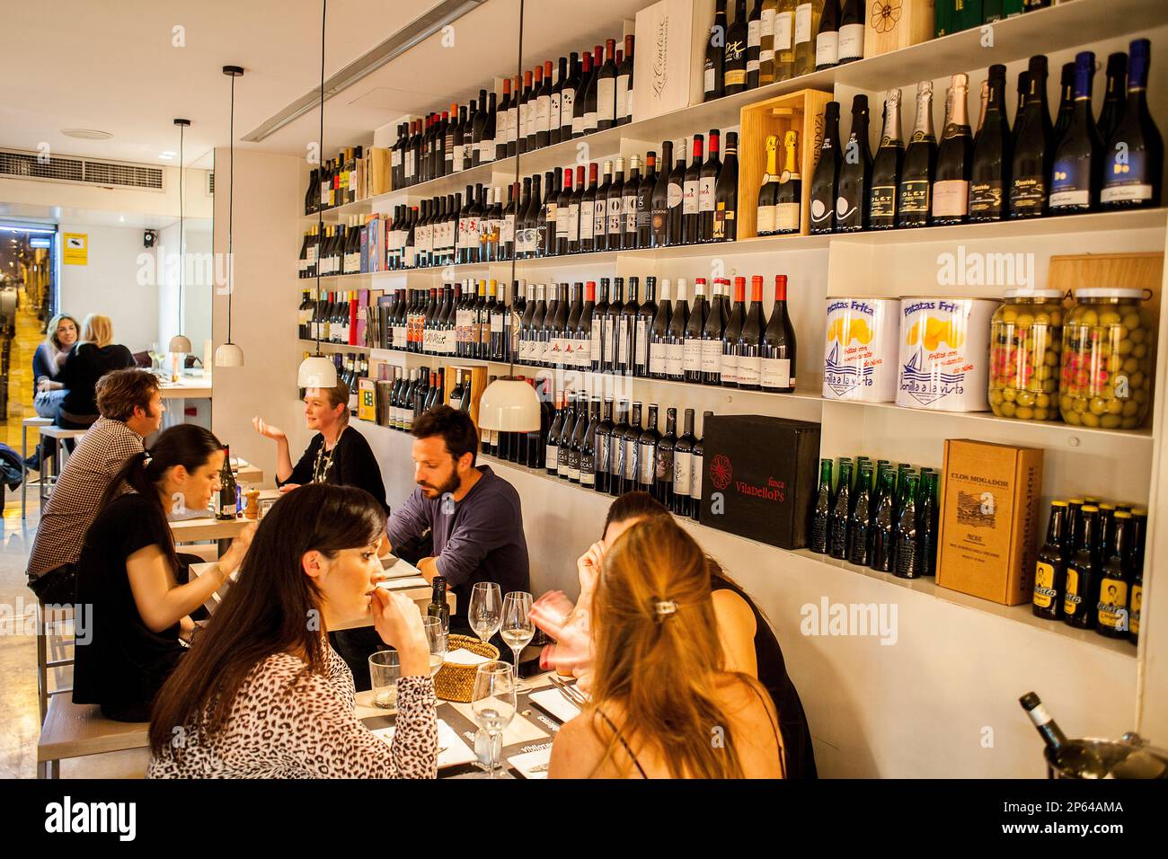 12 personas hi-res stock photography and images - Alamy