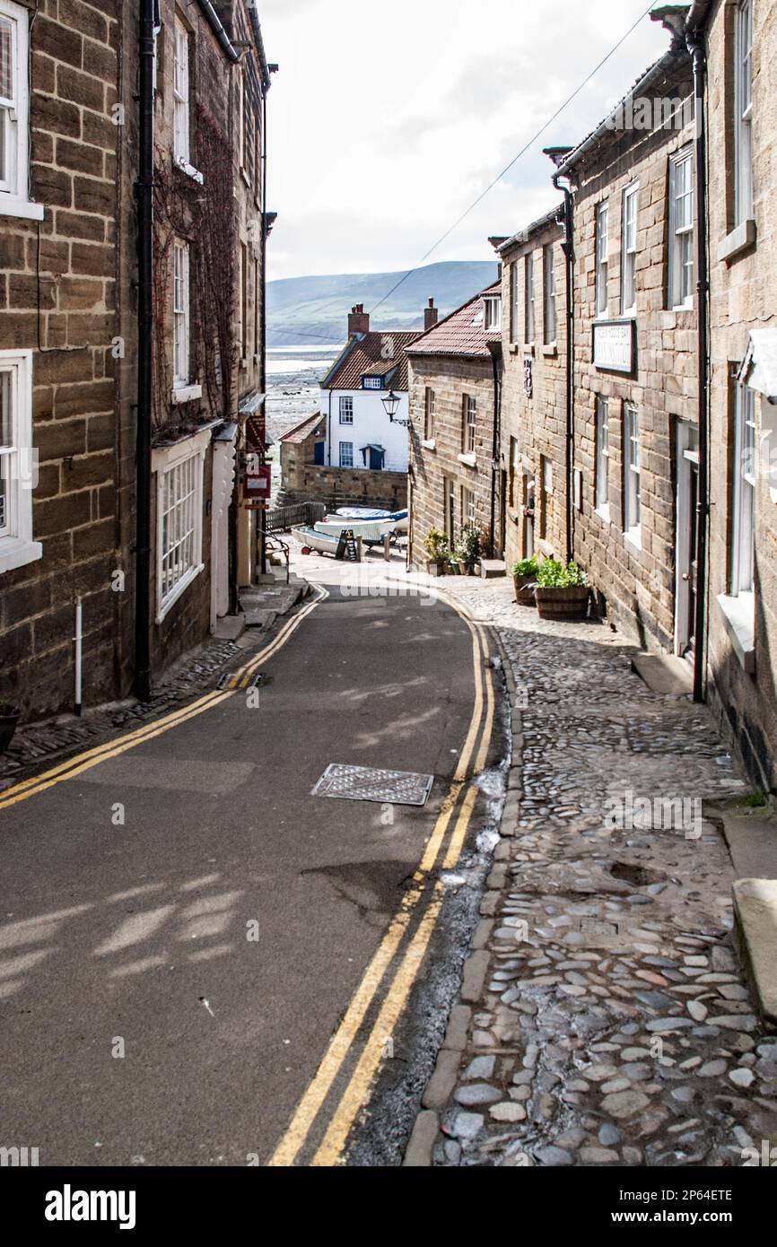 Robin Hood's Bay a small village on the East coast of Yorkshire,below ...