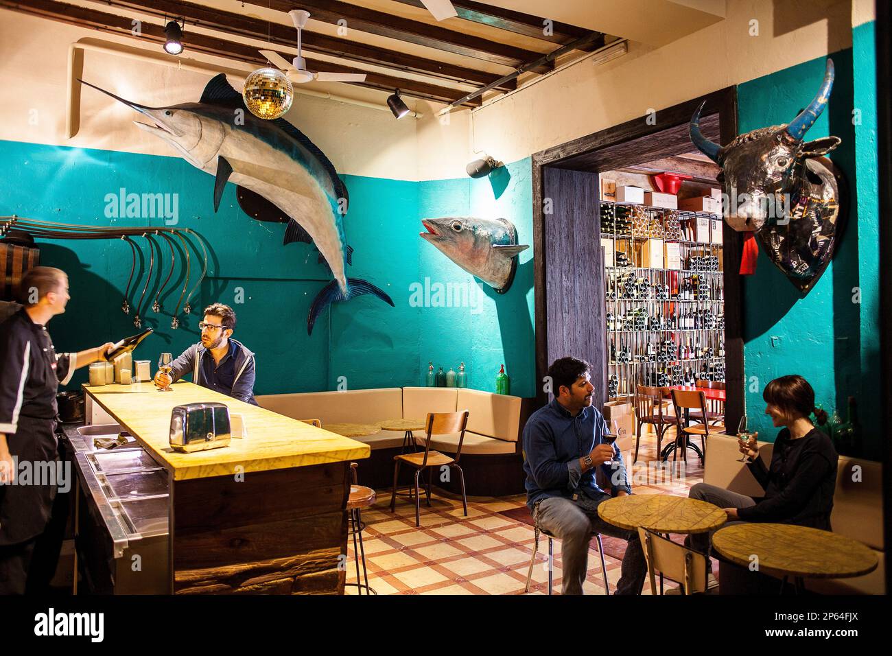 Bar Brutal,Carrer Barra de Ferro 1, Barcelona, Spain Stock Photo - Alamy