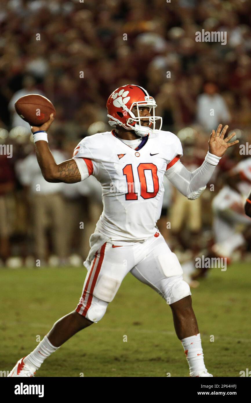 Clemson Quarterback Tajh Boyd (10) during the game against Florida ...