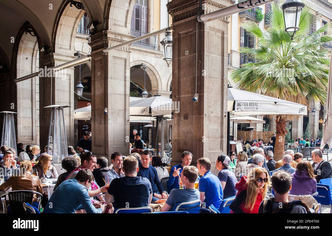 Outdoor restaurants in the Plaça Reial, Barcelona, Spain Stock Photo ...