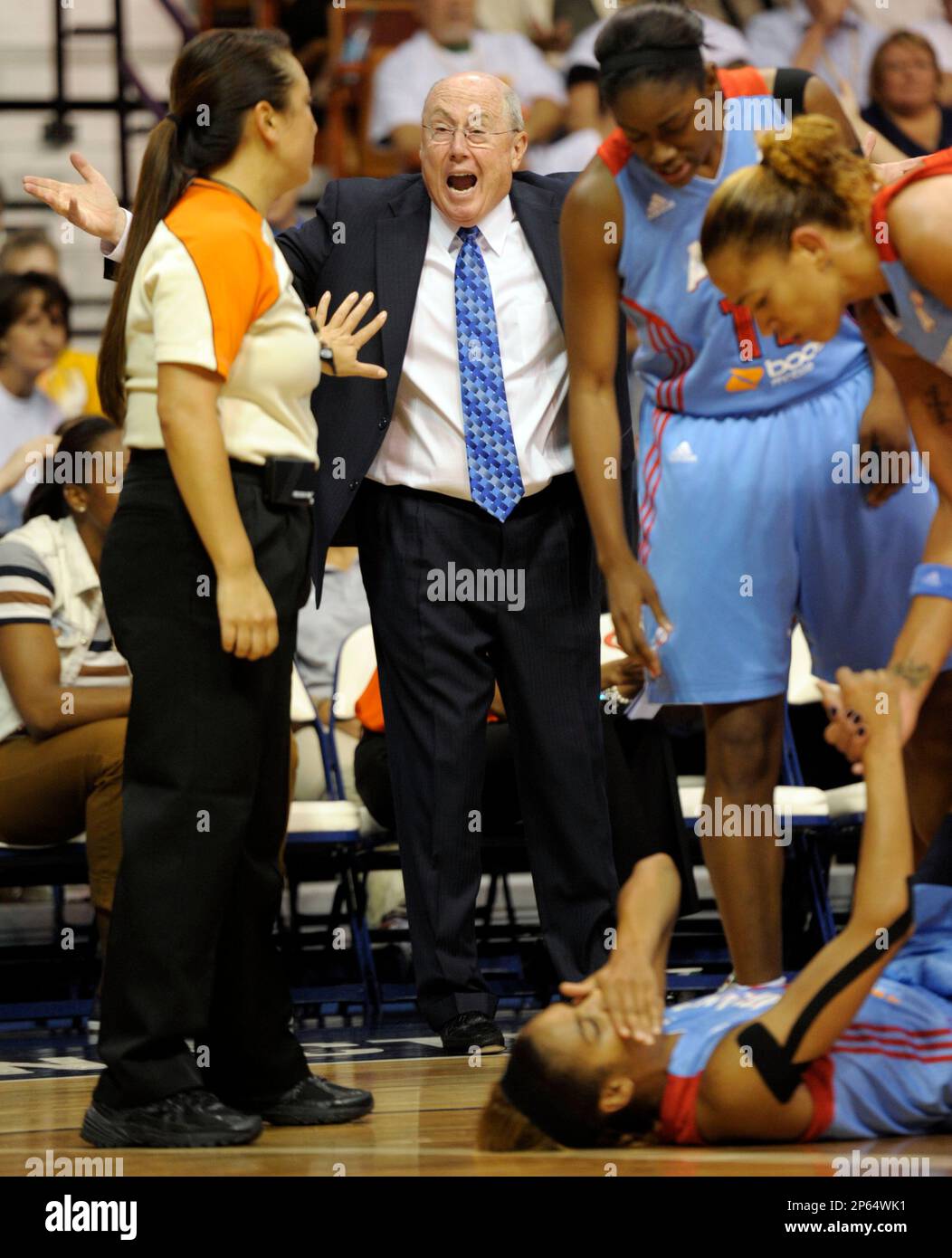 Connecticut Sun head coach Mike Thibault yells at referee Cameron ...