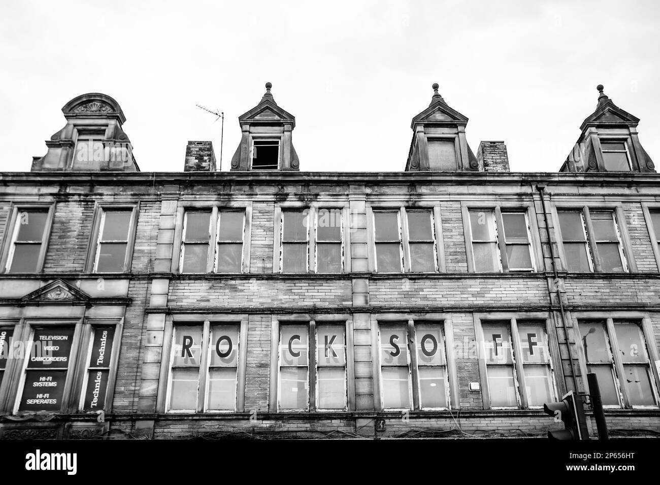 Run down buildings in the centre of Bradford City Centre Stock Photo ...