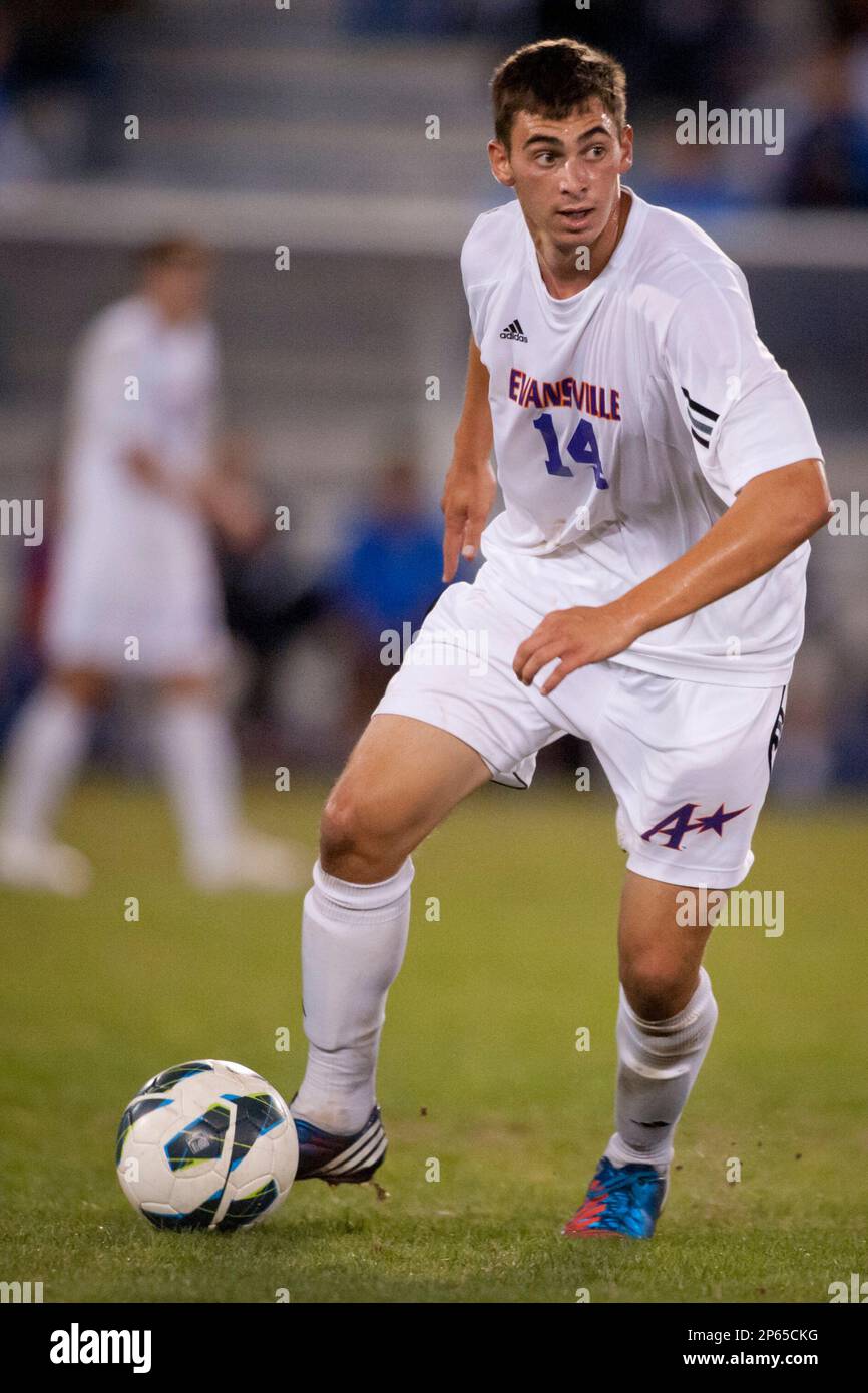 September 15, 2012: Alex Kapsalis (14) of the Purple Aces during a NCAA ...