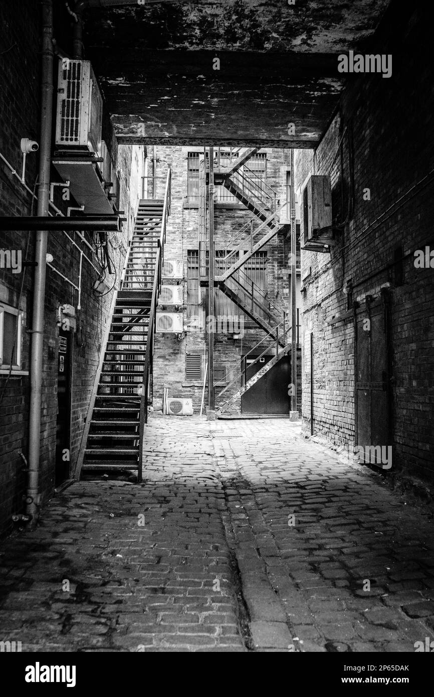 Run down buildings in the centre of Bradford City Centre Stock Photo ...