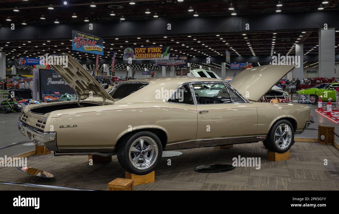 DETROIT, MI/USA - February 24, 2023: A 1967 Pontiac GTO restoration, at ...