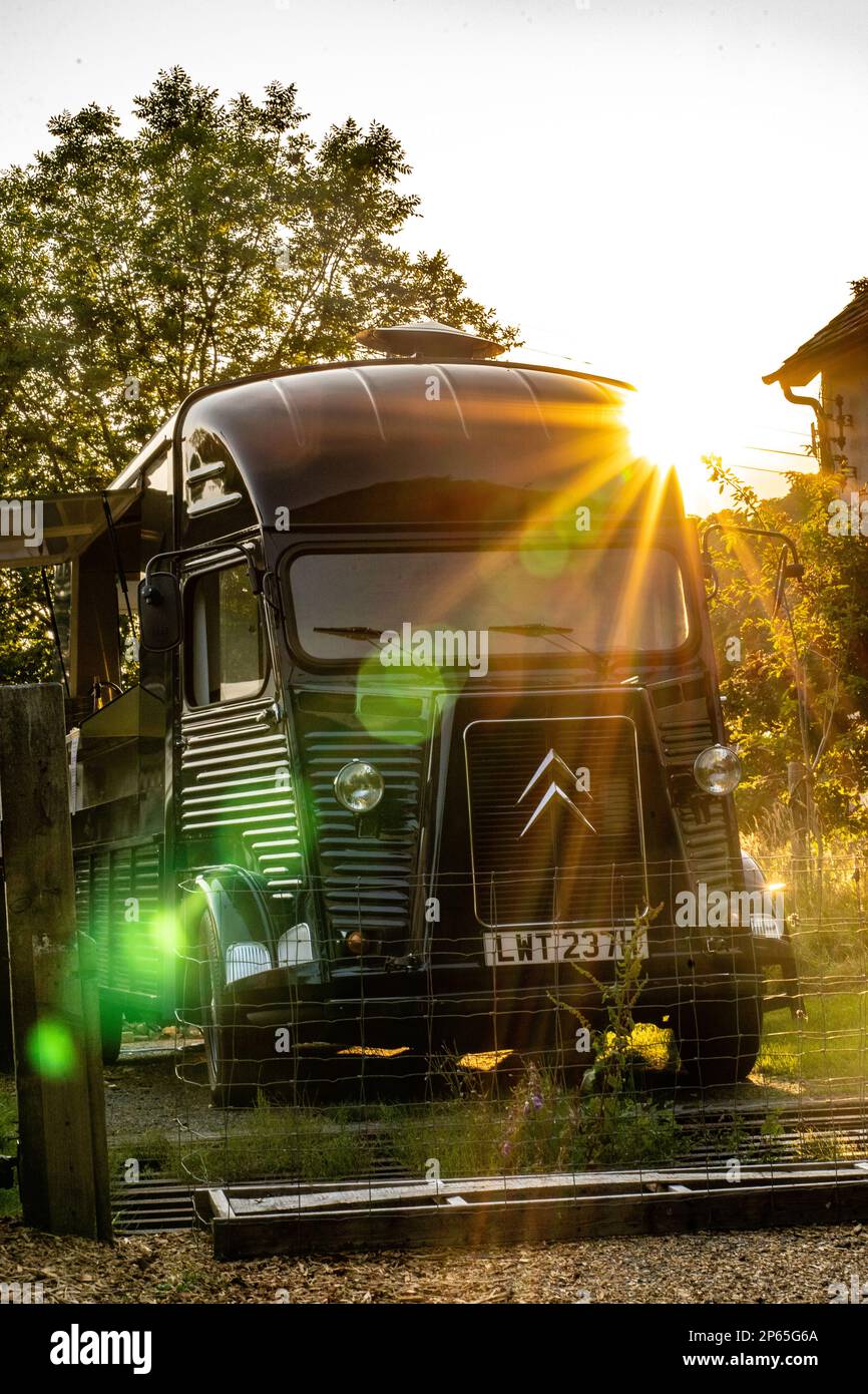 Food truck at Sunset Stock Photo - Alamy