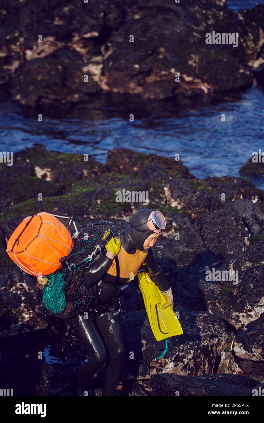 Hydrovolcanic eruptions island hi-res stock photography and images - Alamy