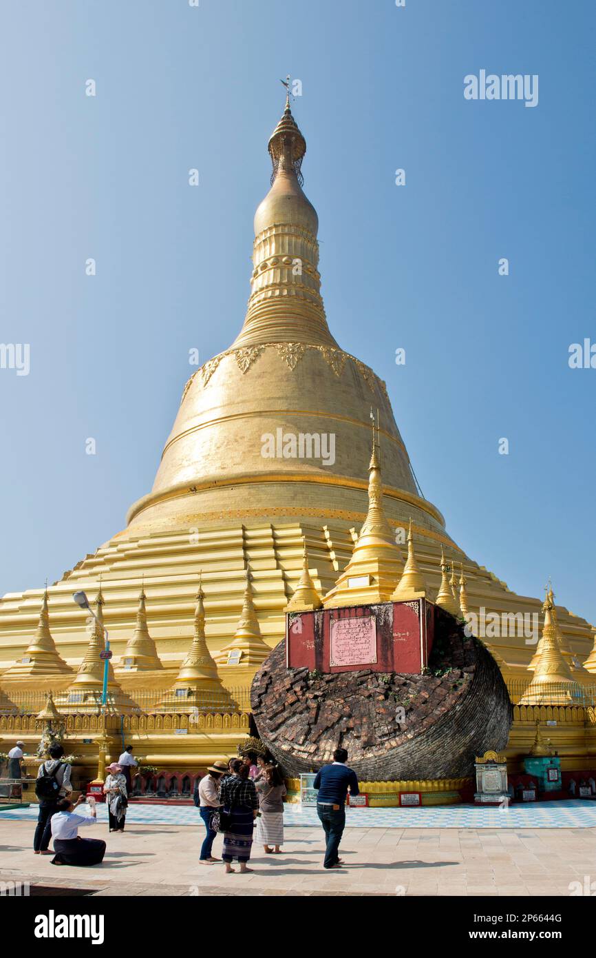 Myanmar, Bago, Shwemawdaw paya Stock Photo - Alamy