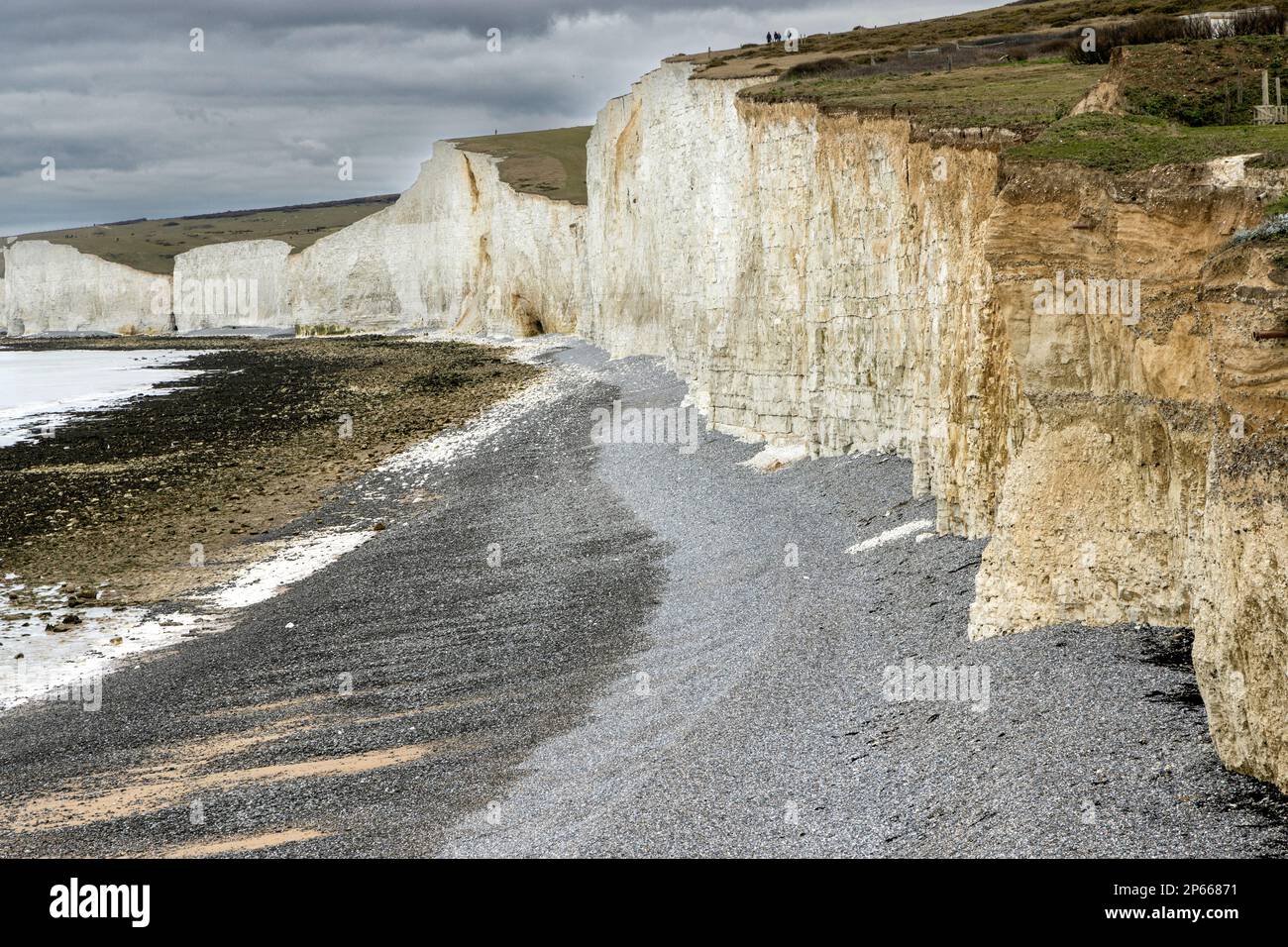South coast cliffs erosion hi-res stock photography and images - Alamy
