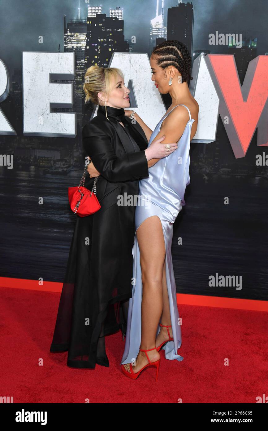 Photo by: NDZ/STAR MAX/IPx 2023 3/6/23 Hayden Panettiere and Melissa ...