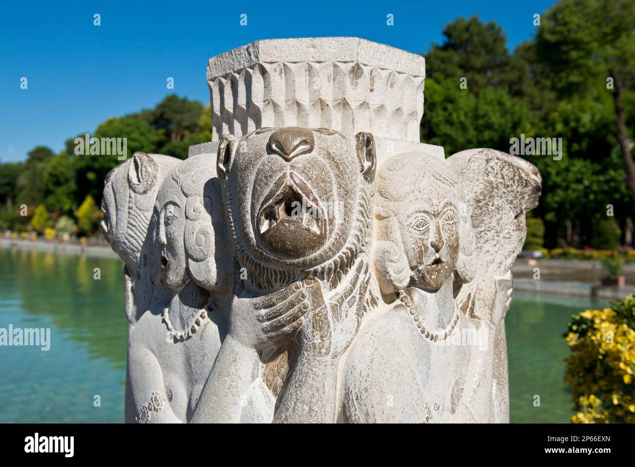Asia, Iran, Isfahan, Chehel Sotoun palace Stock Photo - Alamy