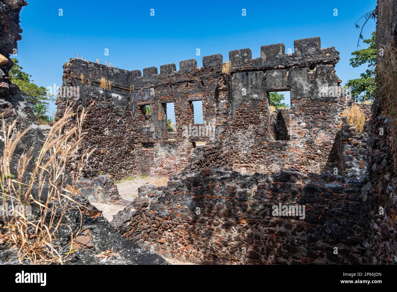 Ruins of Fort James, Kunta Kinteh Island (James Island), UNESCO World ...