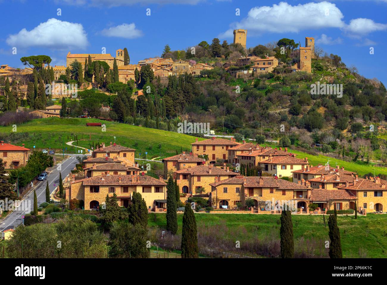 Monticchiello toscana hi-res stock photography and images - Alamy