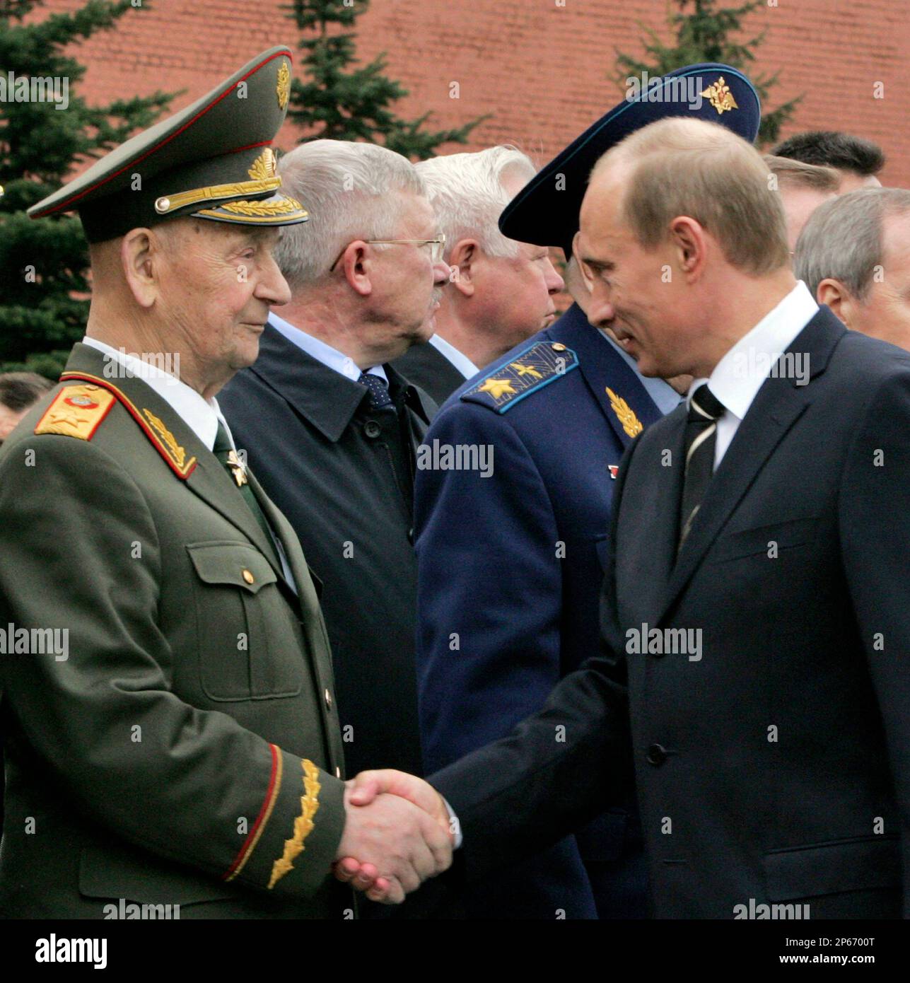 FILE - In this Tuesday, May 8, 2007 file photo, former Soviet Defense ...