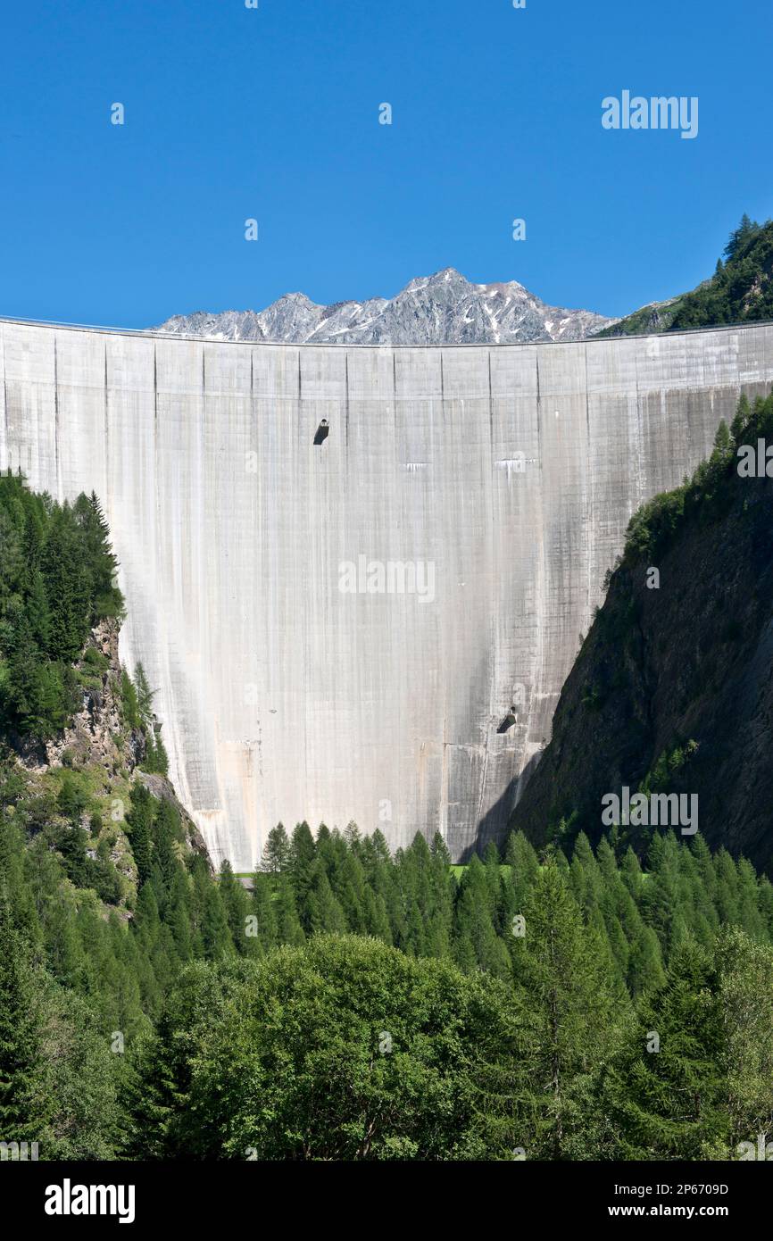 Switzerland, Canton Ticino, Luzzone dam Stock Photo - Alamy