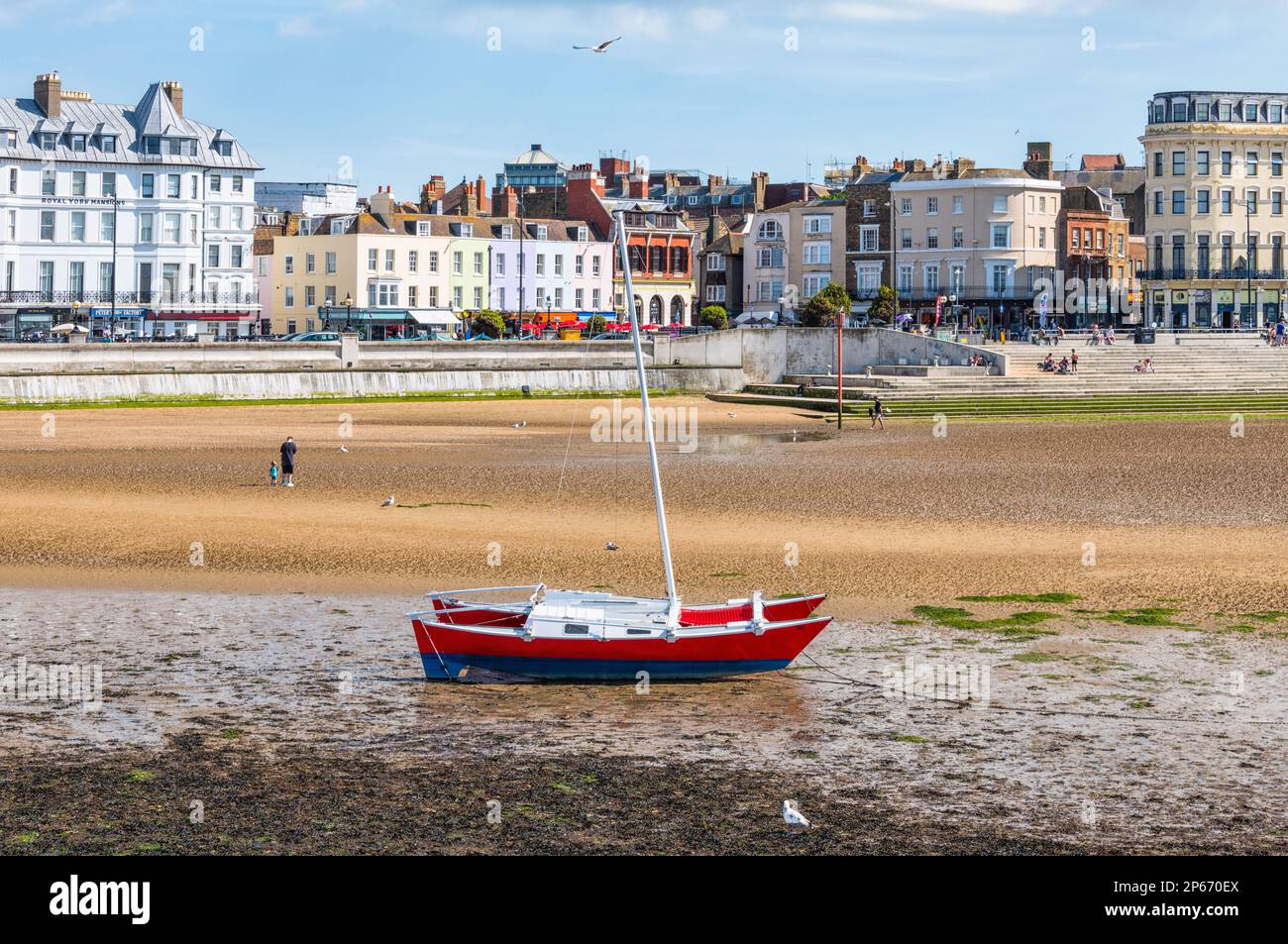 Margate beach and seafront, Margate, Kent, England, United Kingdom ...