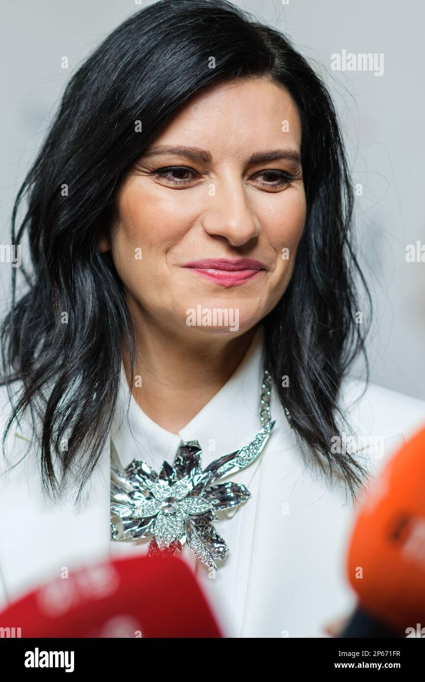 Laura pausini portrait hi-res stock photography and images - Alamy