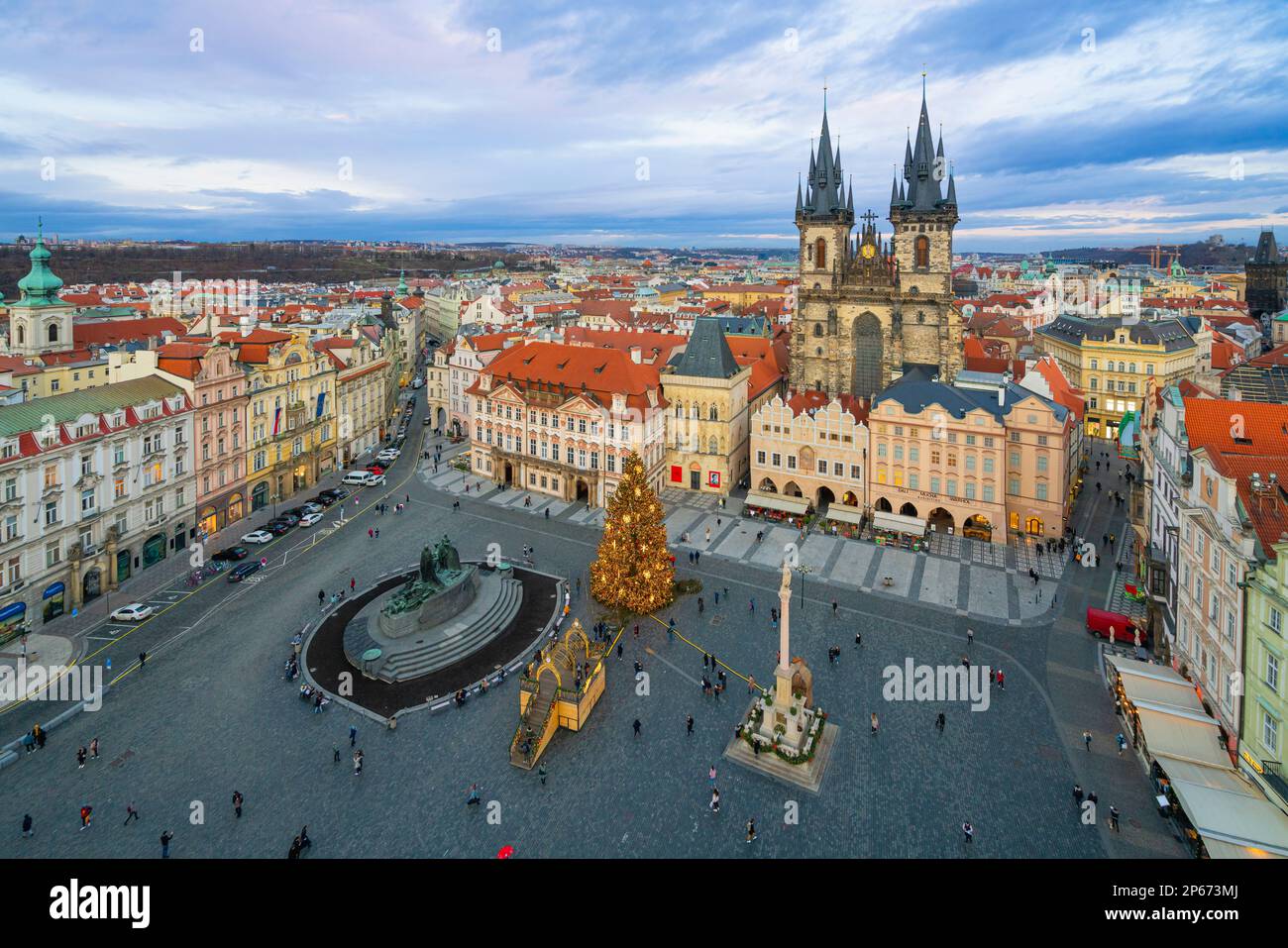 Christmas tree at Old Town Square with Church of Our Lady before Tyn ...