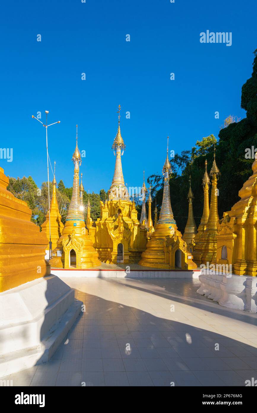 Golden shrines at Shwe Oo Min Pagoda, Kalaw, Shan State, Myanmar (Burma ...