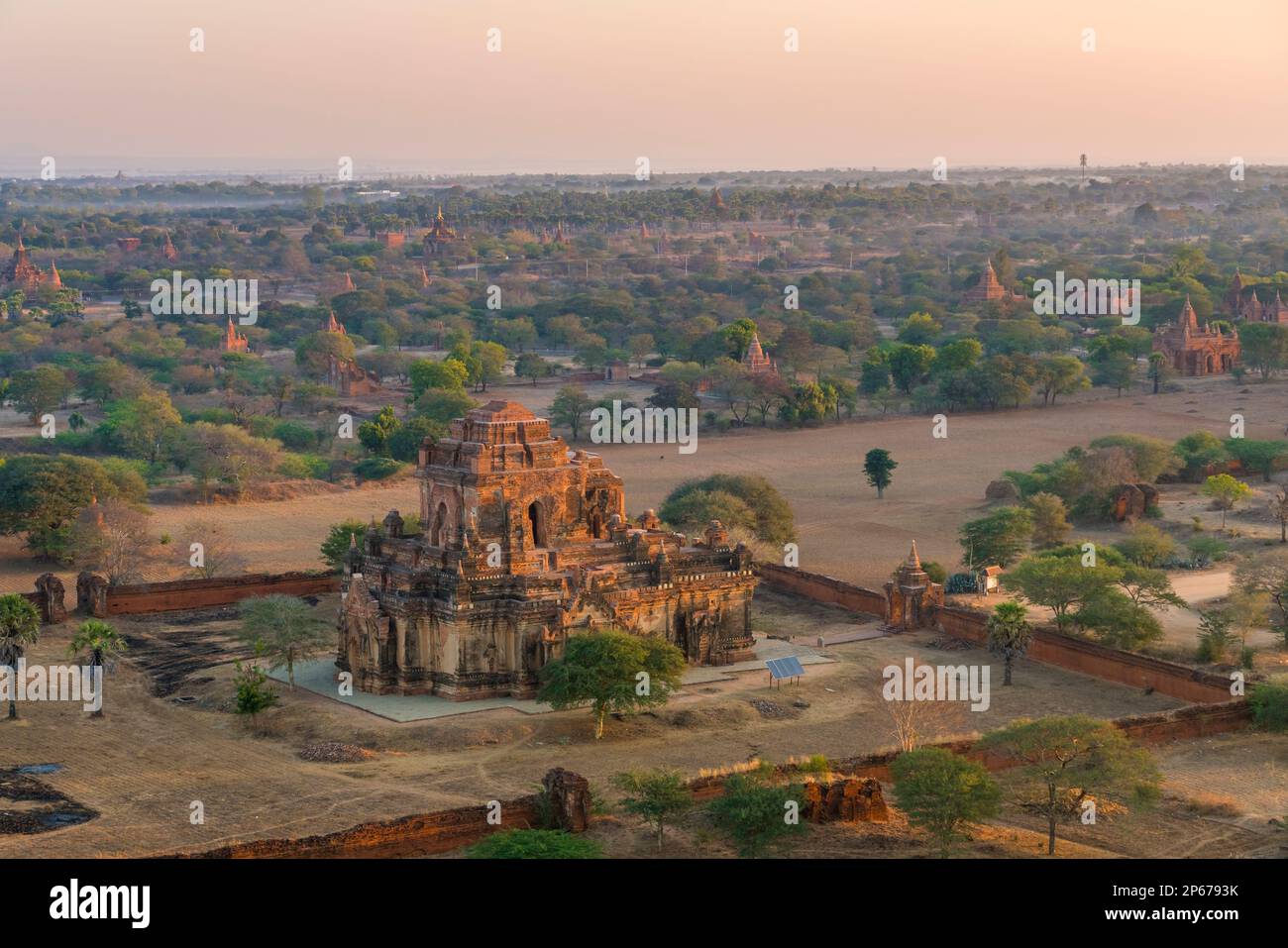 Old temples in Bagan at sunrise, Old Bagan (Pagan), UNESCO World ...