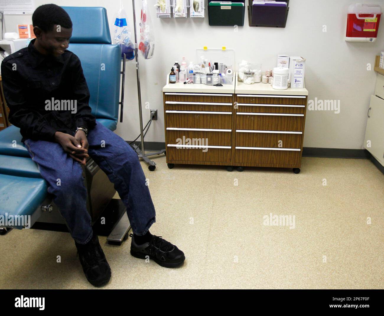 Teen deformed hi-res stock photography and images - Alamy