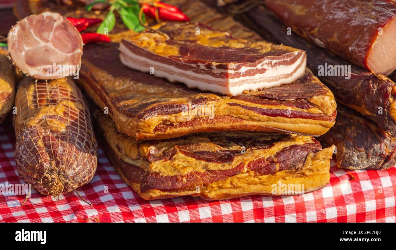 Meat cold slabs hi-res stock photography and images - Alamy