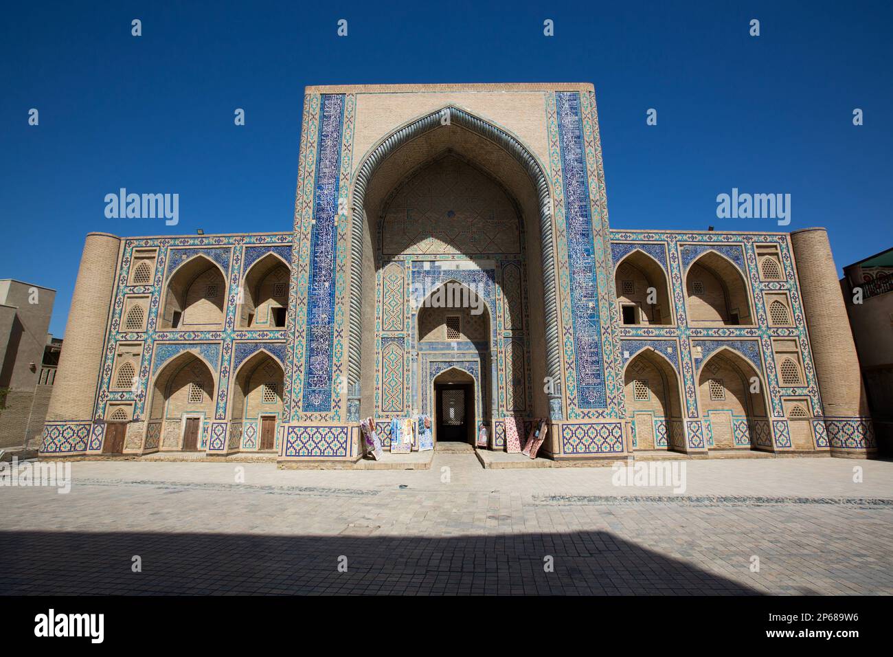 Iwan Facade, Madrasah Mirzo Ulugh Bek, 1417, UNESCO World Heritage Site ...