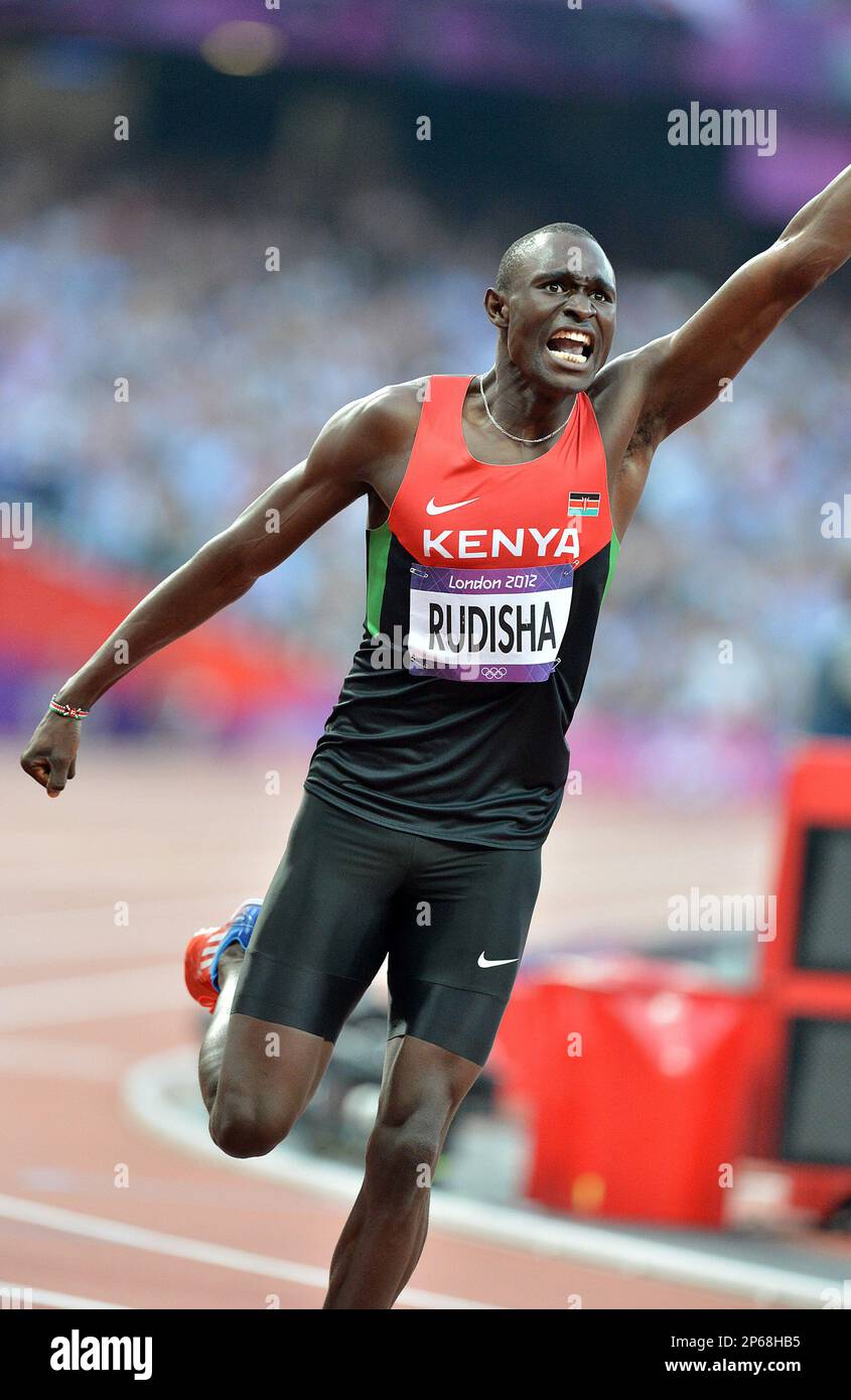 Kenya's David Lekuta Rudisha crosses the line in the Men's 800m final ...