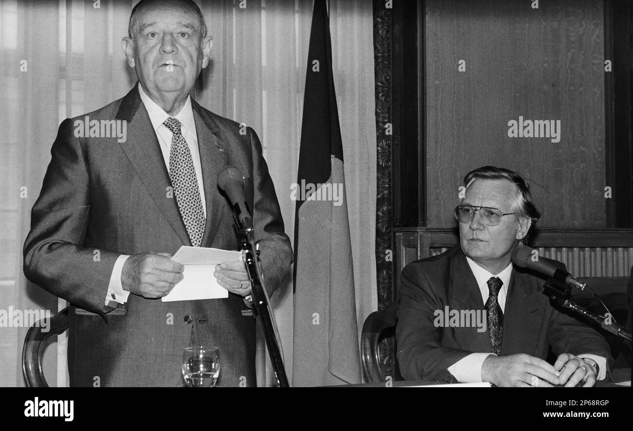 1996 sign Black and White Stock Photos & Images - Alamy