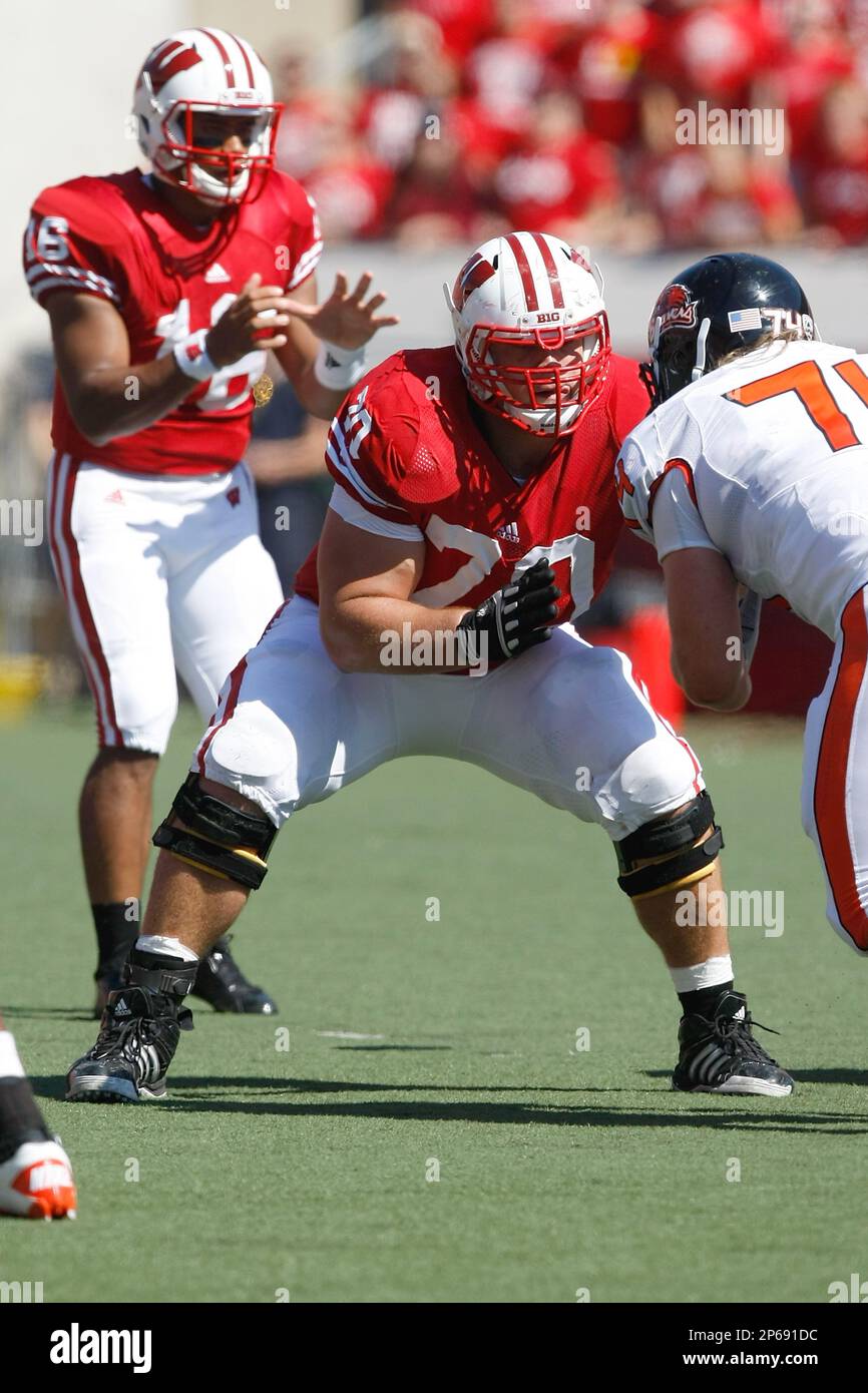 MADISON, WI - SEPTEMBER 10: Kevin Zeitler #70 of the Wisconsin Badgers ...