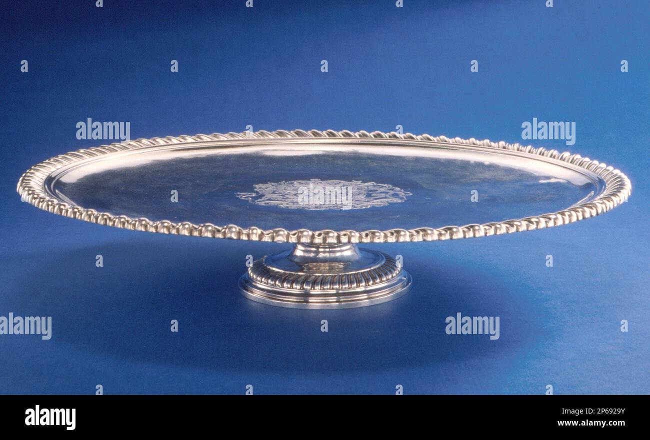 Silver salver form hi-res stock photography and images - Alamy