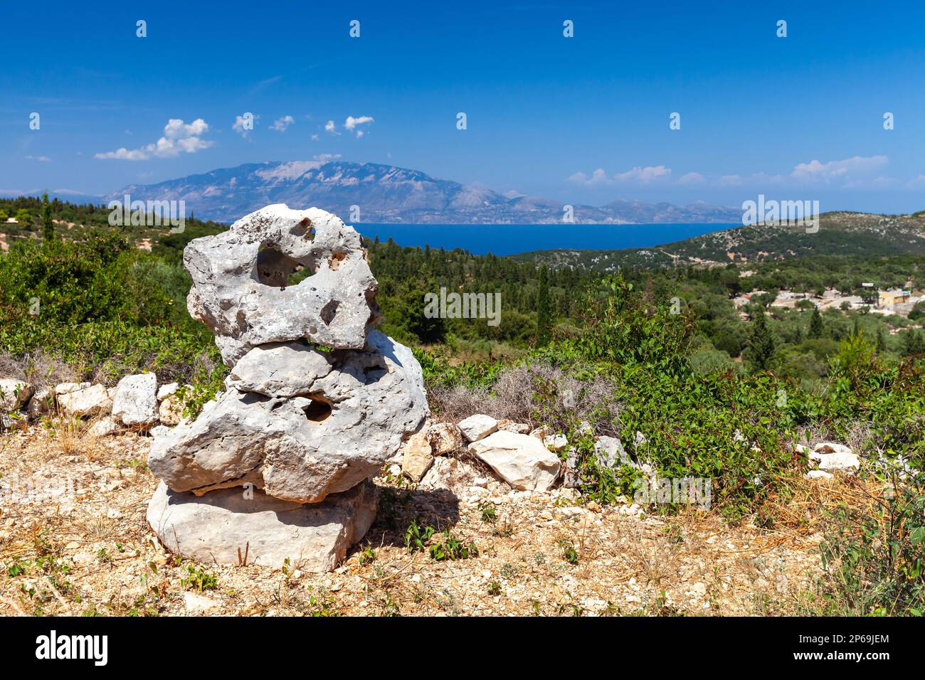 Man made pile of stones hi-res stock photography and images - Alamy