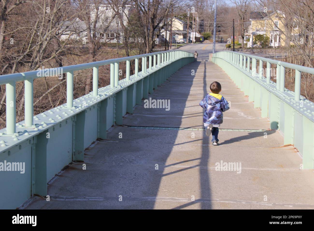 Running the bridge hi-res stock photography and images - Alamy